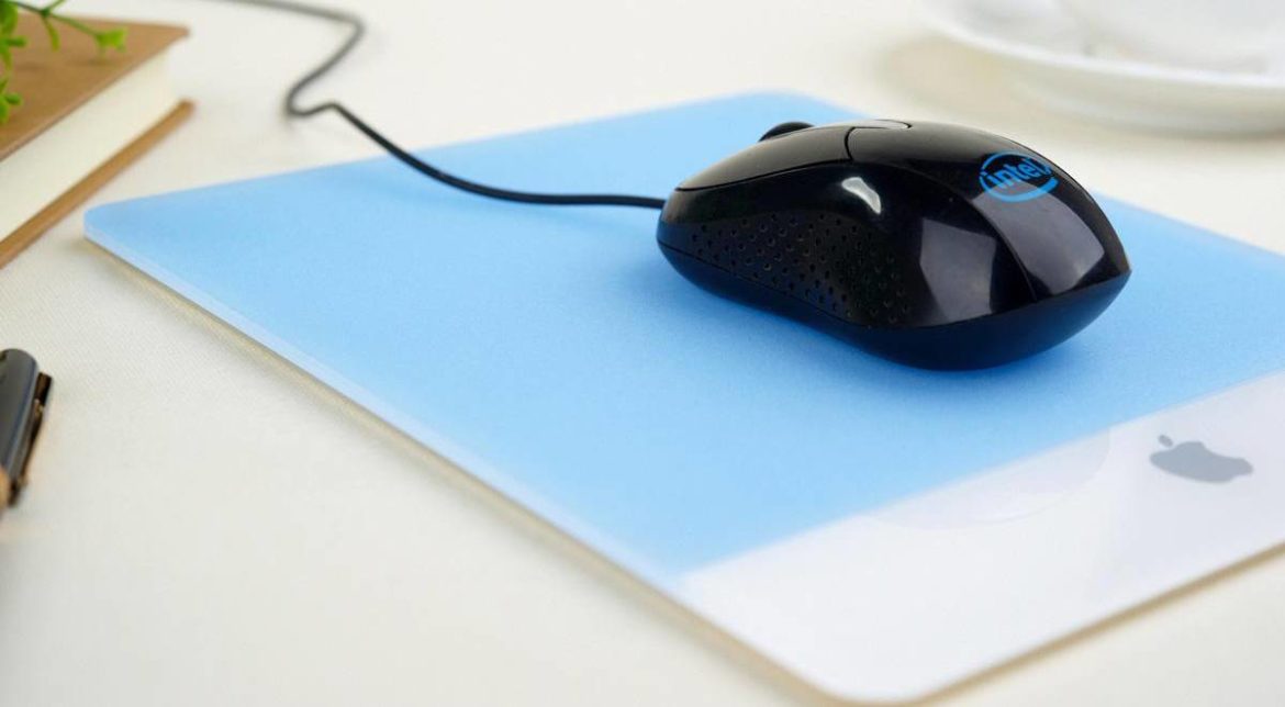 What is the Material Of The Mouse Pad ? - FDT Rubber
