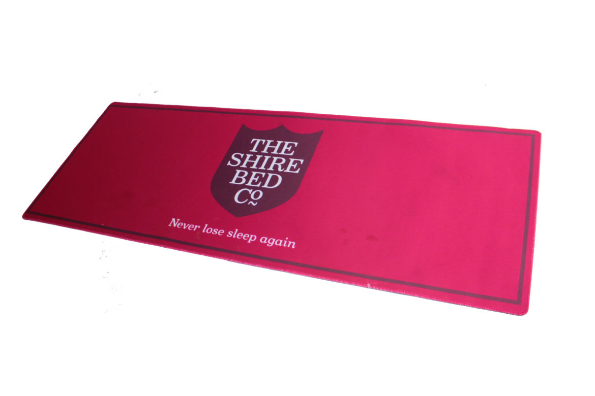 Modern Smooth Red Hotel Bed Runner - FDT Rubber