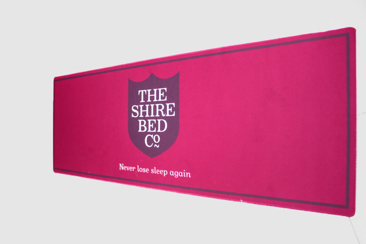 Modern Smooth Red Hotel Bed Runner - FDT Rubber