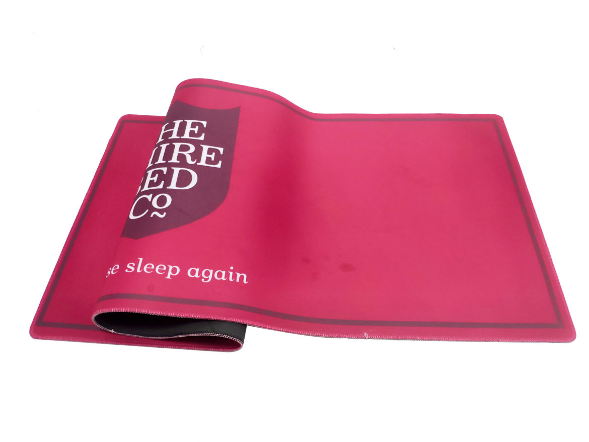 Modern Smooth Red Hotel Bed Runner - FDT Rubber